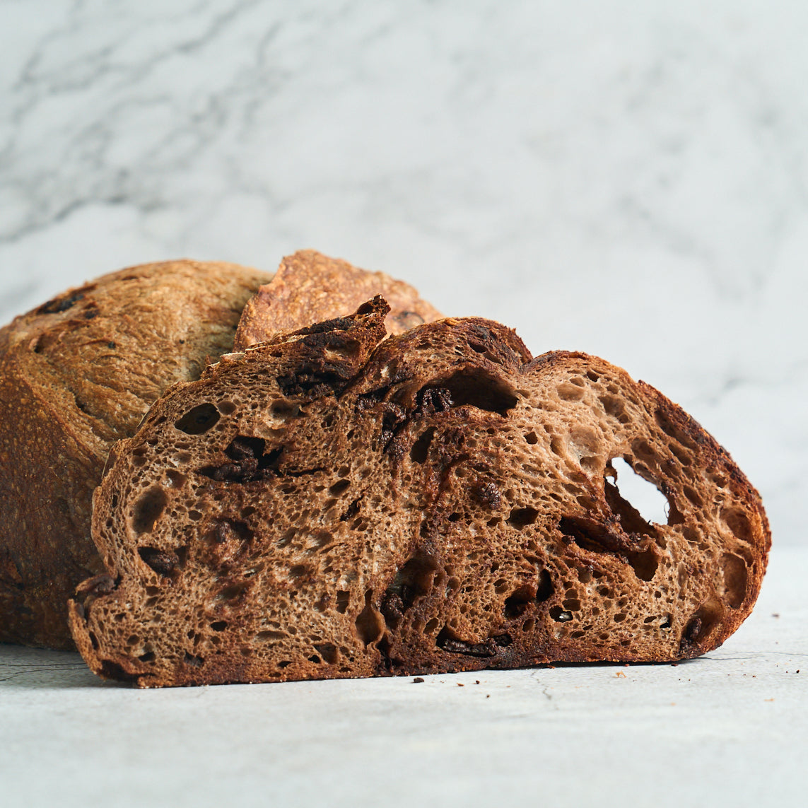 Pan de Masa Madre con Cacao y Chocolate 70% – Con olor a Pan