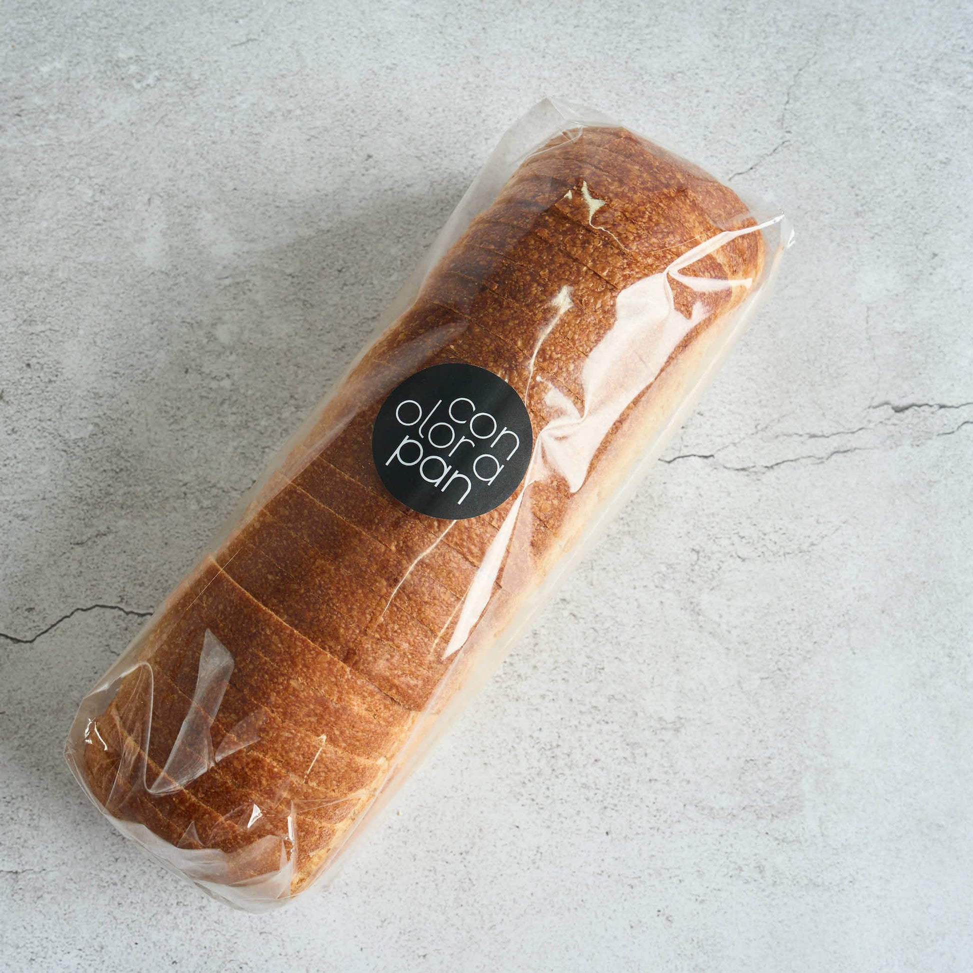 Pan de Masa Madre Clásico en Molde – Con olor a Pan